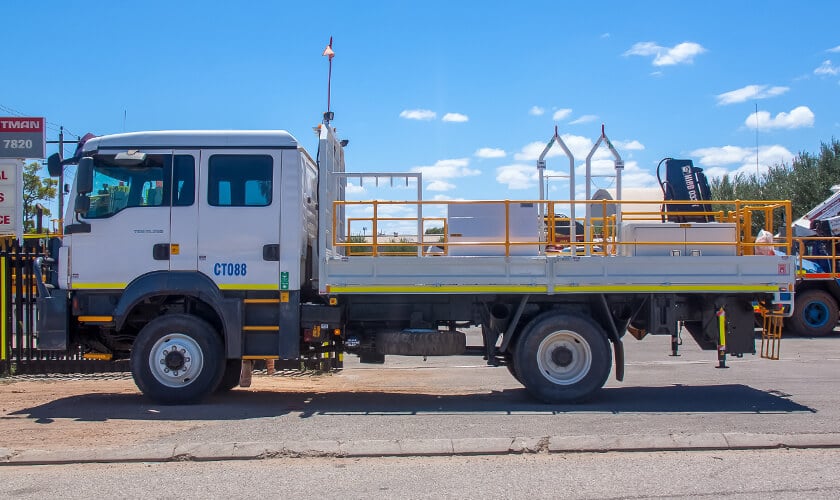 MAN TGM 15.290 4 × 4 Crew Cab Crane Truck | CT088 - Plantman