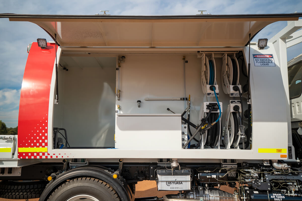 2020 ISUZU FSS110-210 4×2 FIELD SERVICE TRUCK P1800 | Plantman