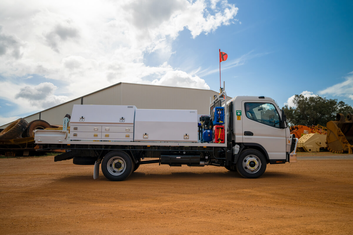 2022 FUSO 815MWB 4×2 FITTERS TRUCK | Plantman