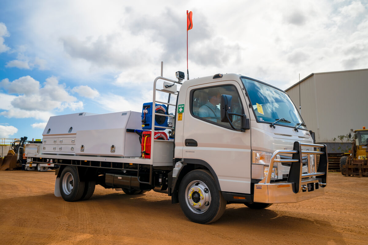 2022 FUSO 815MWB 4×2 FITTERS TRUCK | Plantman